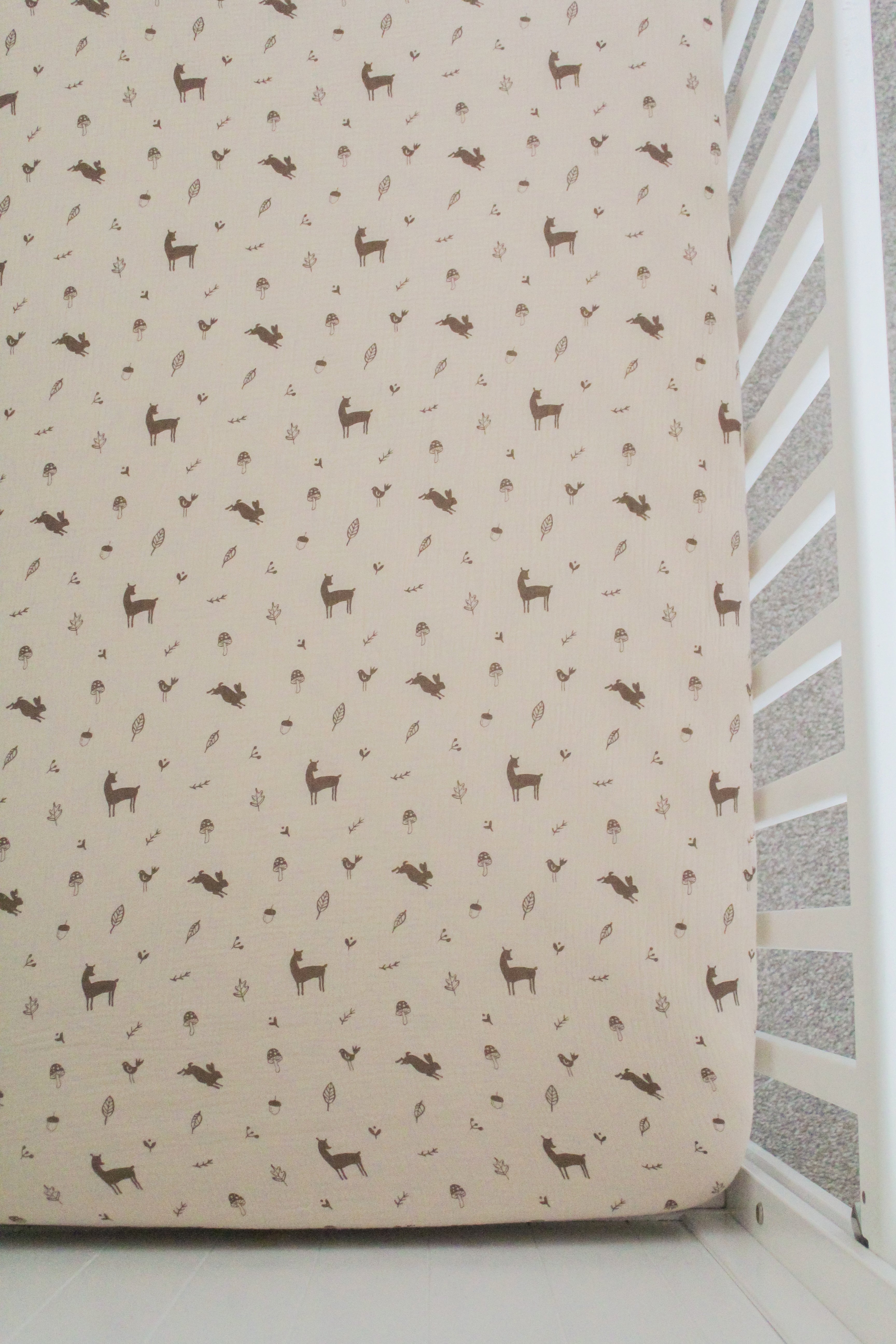 Fitted Cot Sheet Woodlands – Over the Dandelions